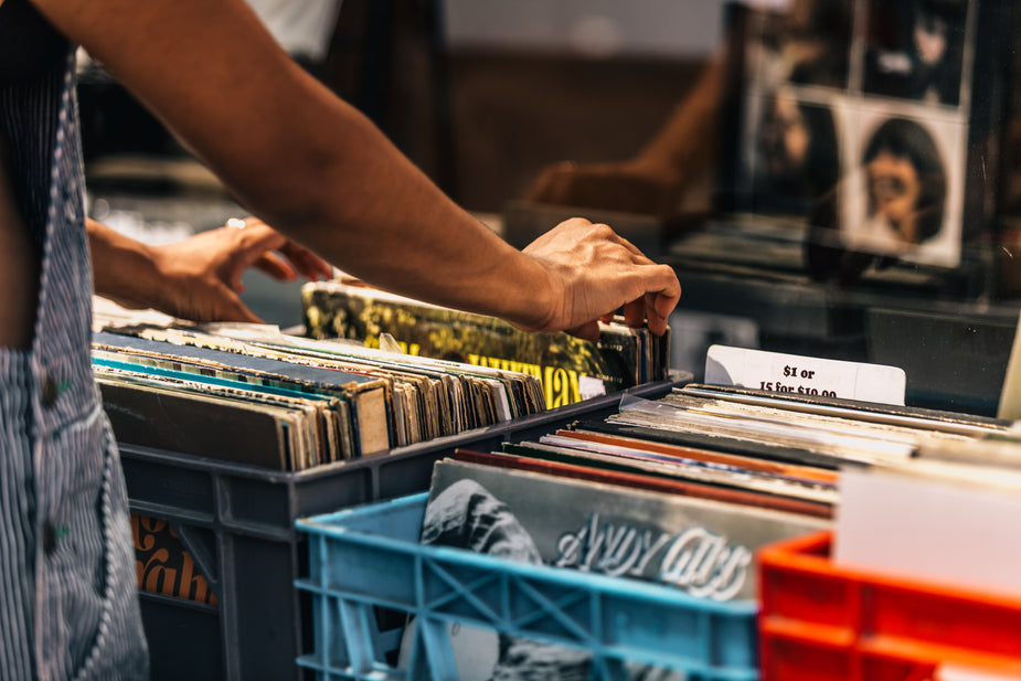 The Breakdown of New Vinyl Records Cost: A Comprehensive Guide – Funky ...